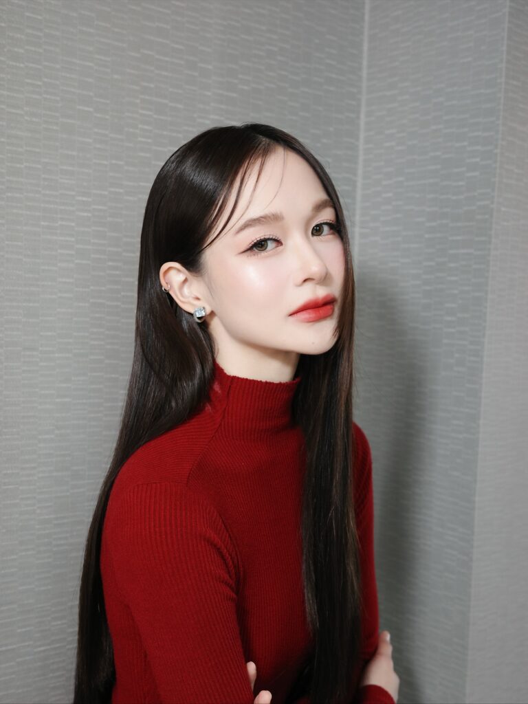 Nur Desoraya Techapaibul - Girls’ Love (GL)